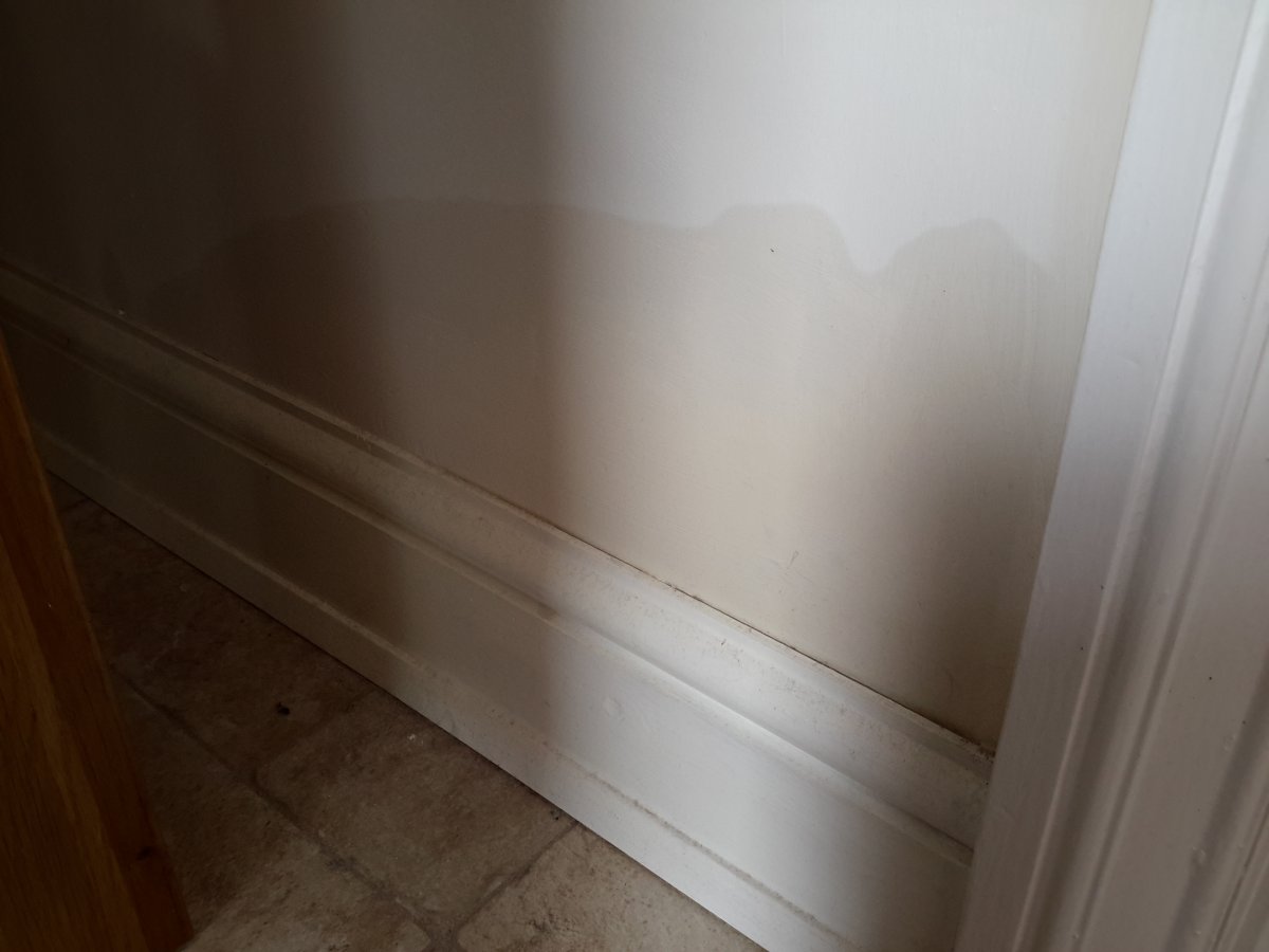 Yet another damp thread . . . | DIYnot Forums