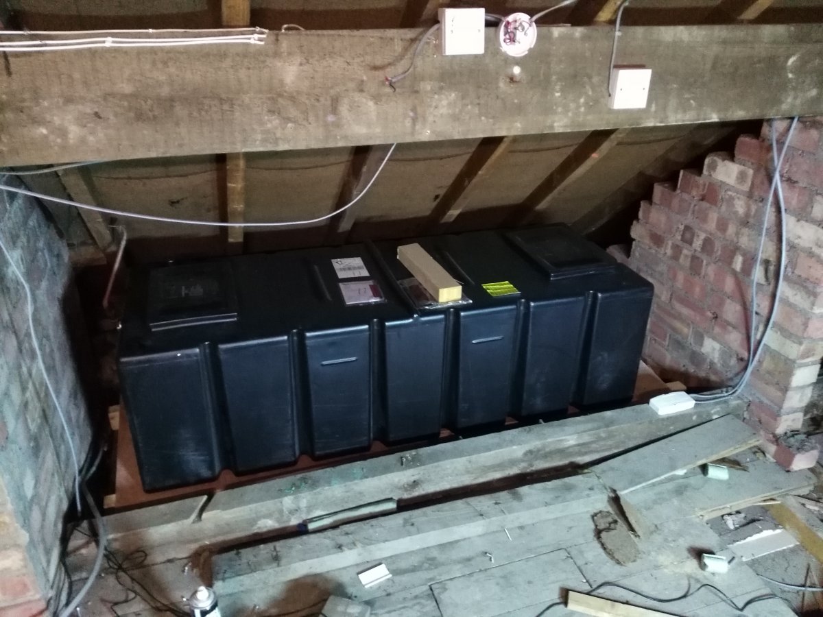 Cold water tank support | DIYnot Forums