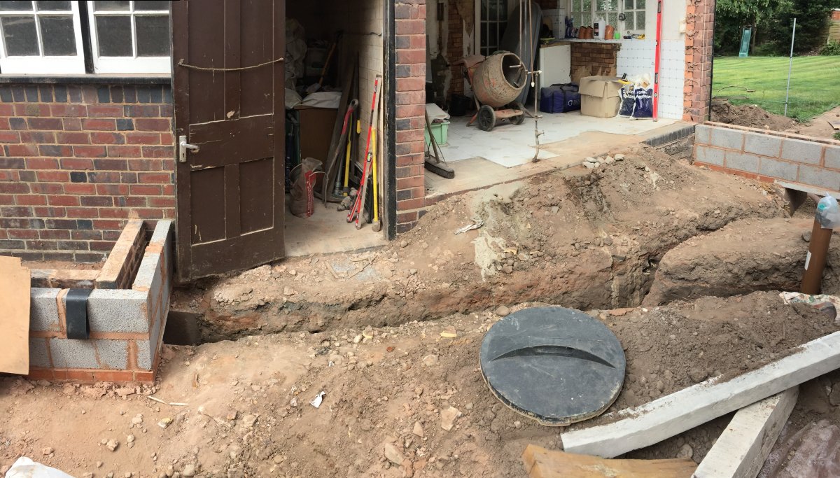 DPM at corners - joint or fold? | DIYnot Forums