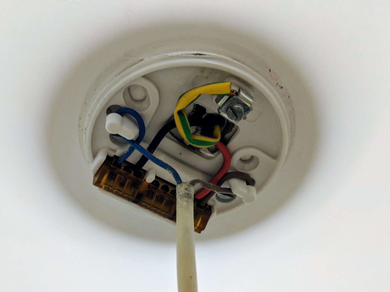 Replacing ceiling fixture | DIYnot Forums