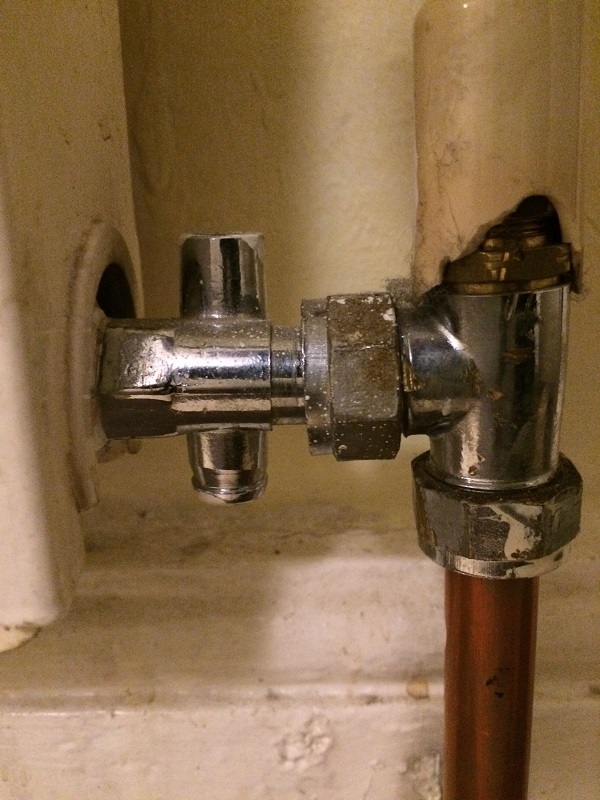 Radiator Valve Fitting Identification | DIYnot Forums