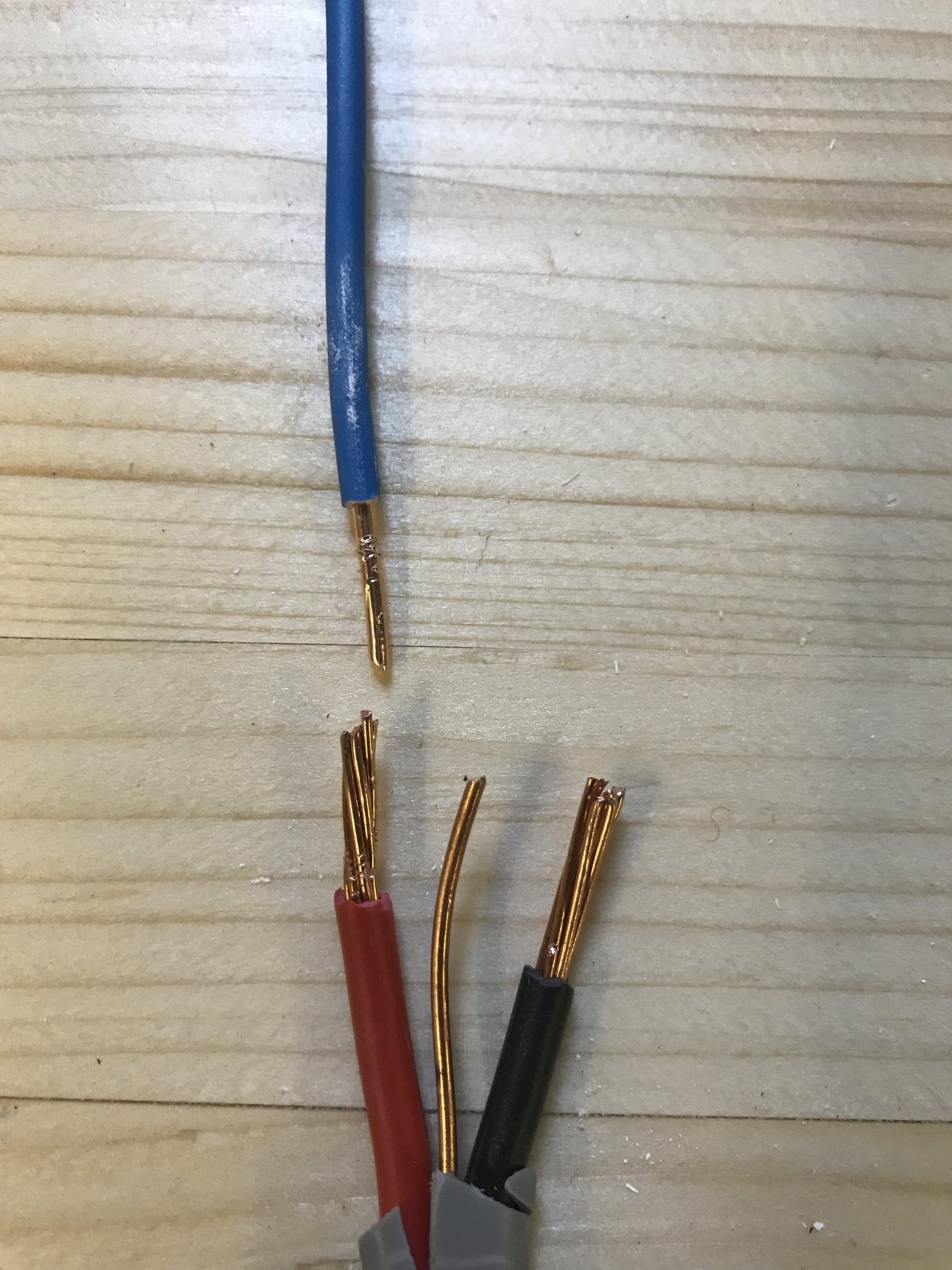 Radial circuit, 2 cable sizes | DIYnot Forums