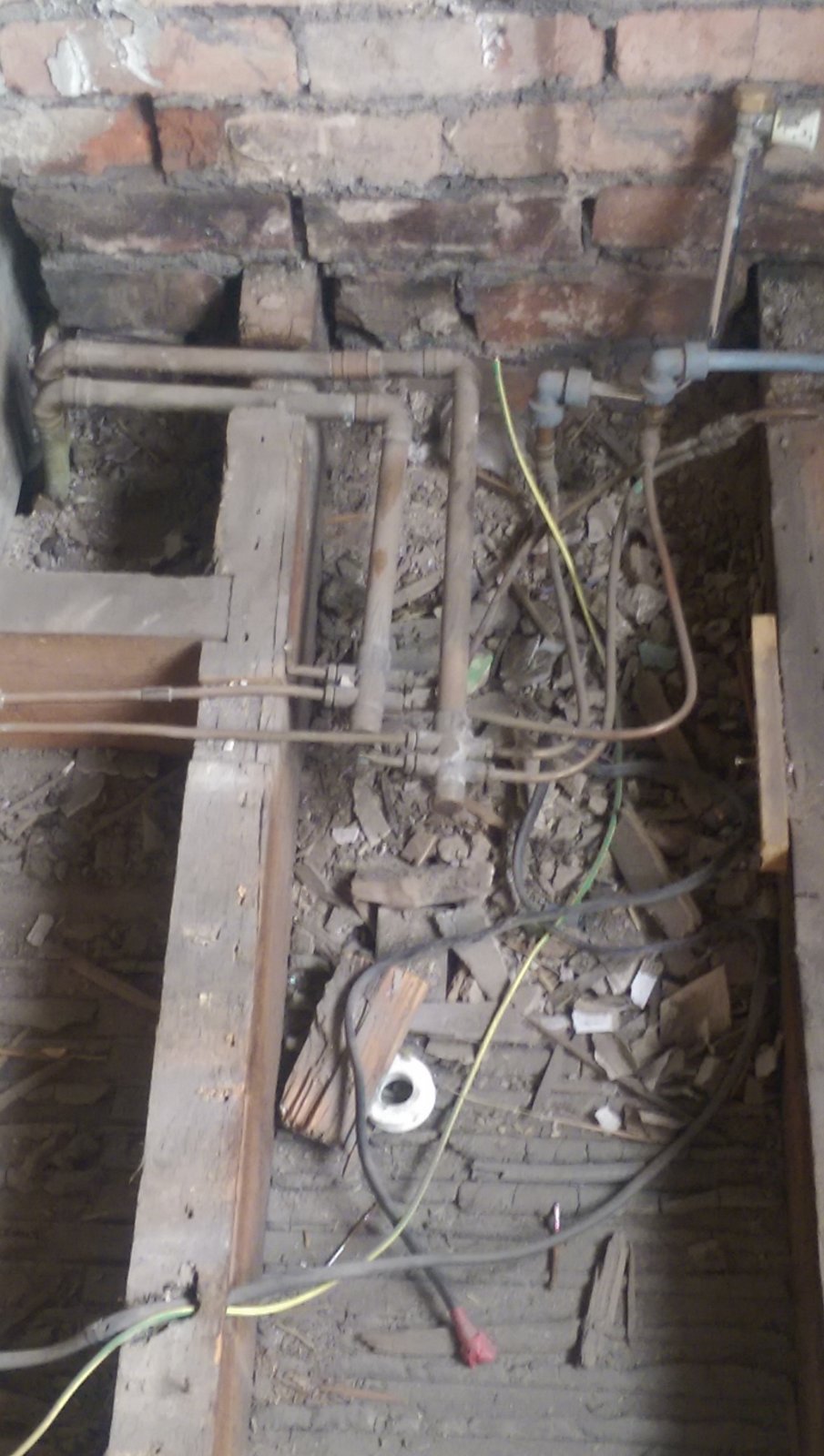 Microbore Manifold Mess New Bathroom | DIYnot Forums