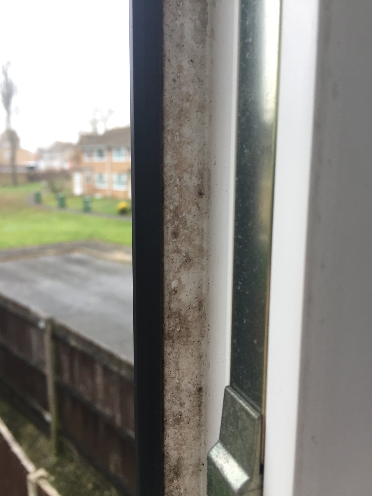 Help with Drafty Windows - Replacement reinforcement of seals | DIYnot Forums