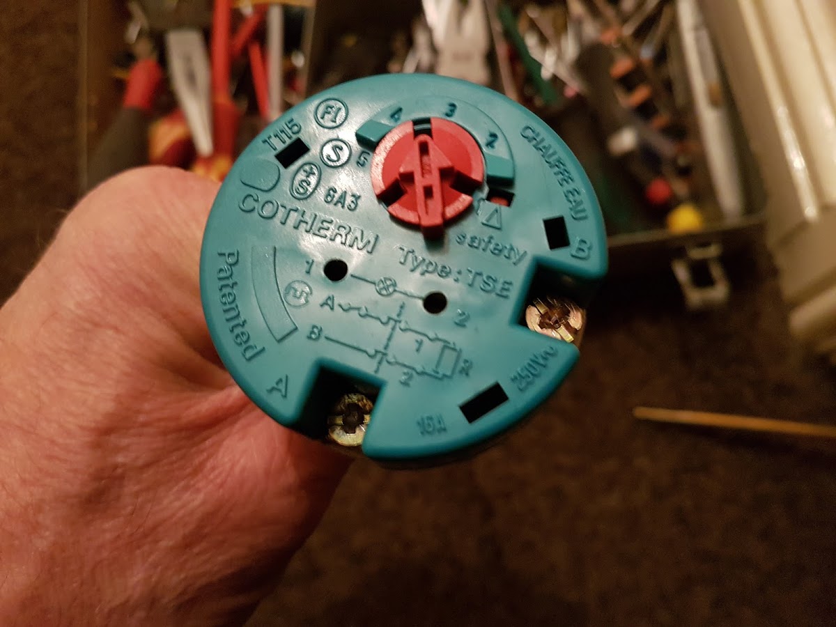 Immersion heater element and stat | DIYnot Forums