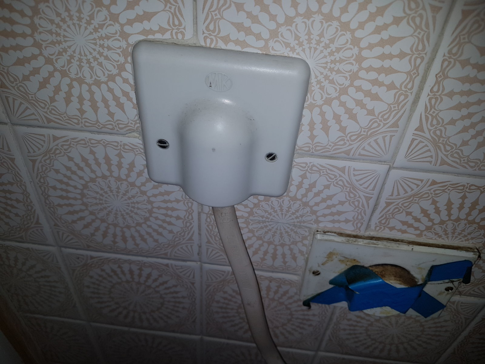 What is the power rating of this MK cooker outlet? | DIYnot Forums