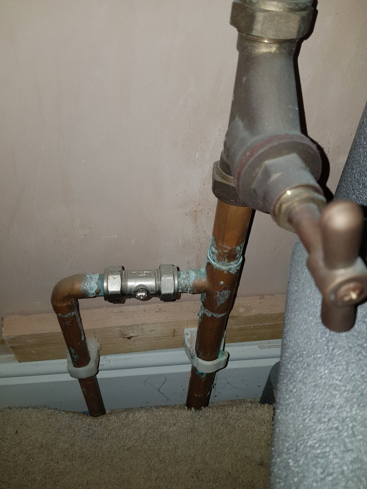 Pipe work to shower. | DIYnot Forums