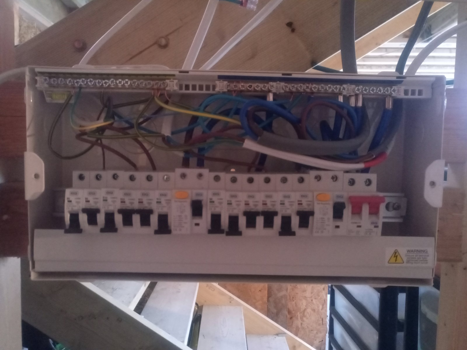 Adding an rcbo into a consumer unit. | DIYnot Forums