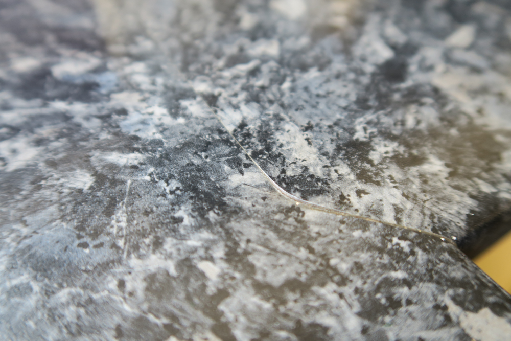 Worktop join lifting | DIYnot Forums