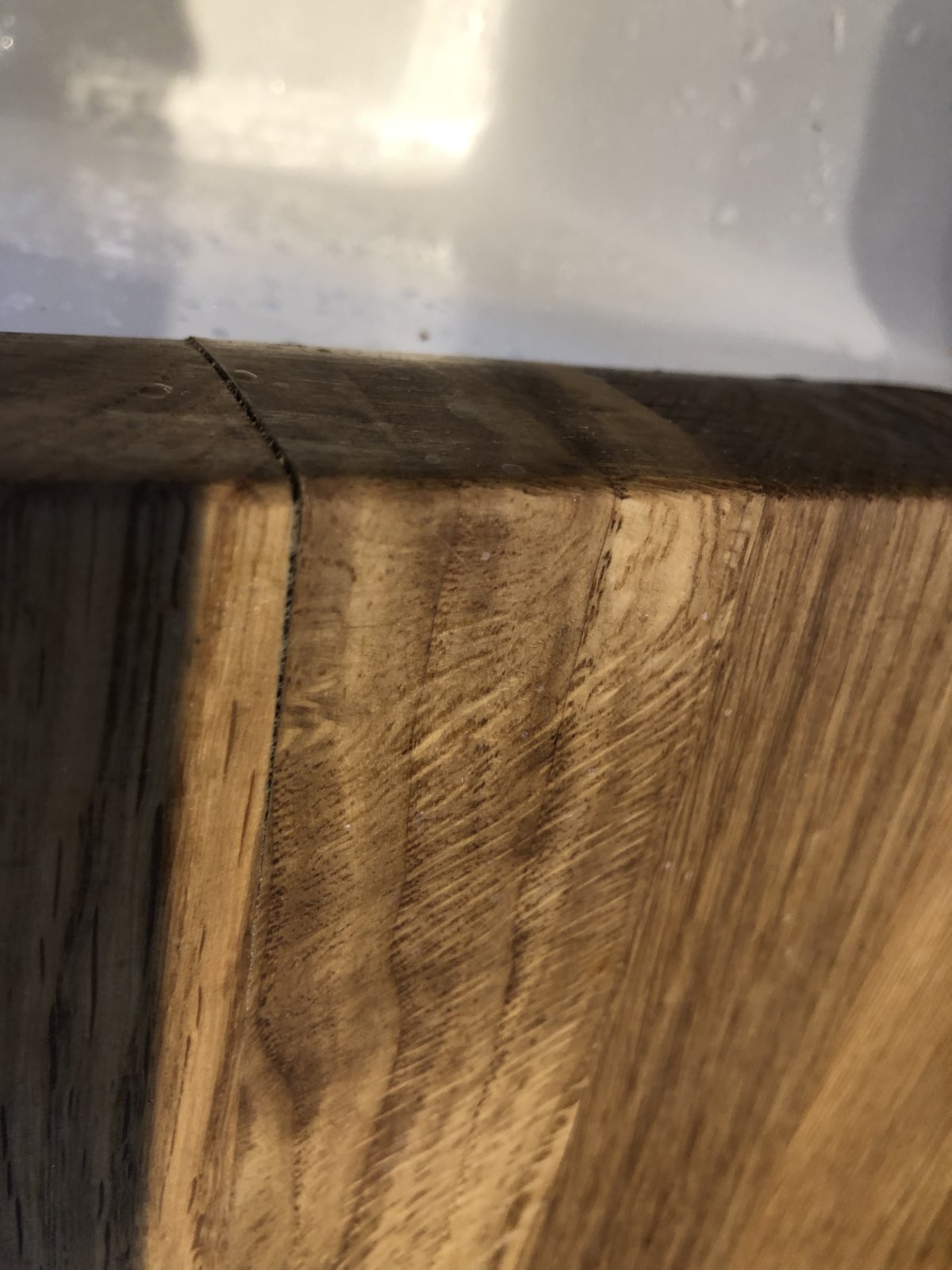 Solid Oak Kitchen Worktop Swelling | DIYnot Forums