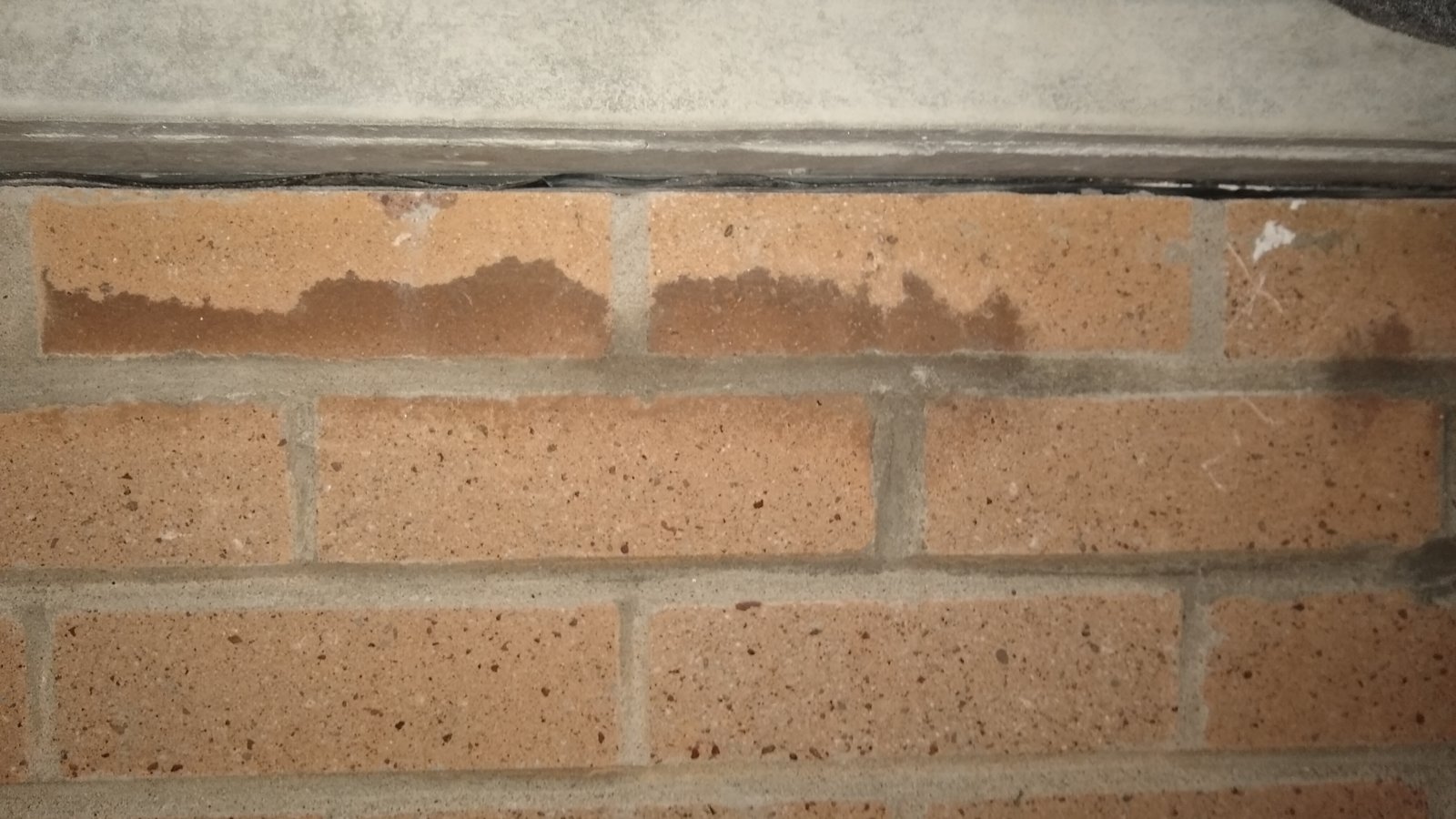 Builder left gap under new window sill | DIYnot Forums