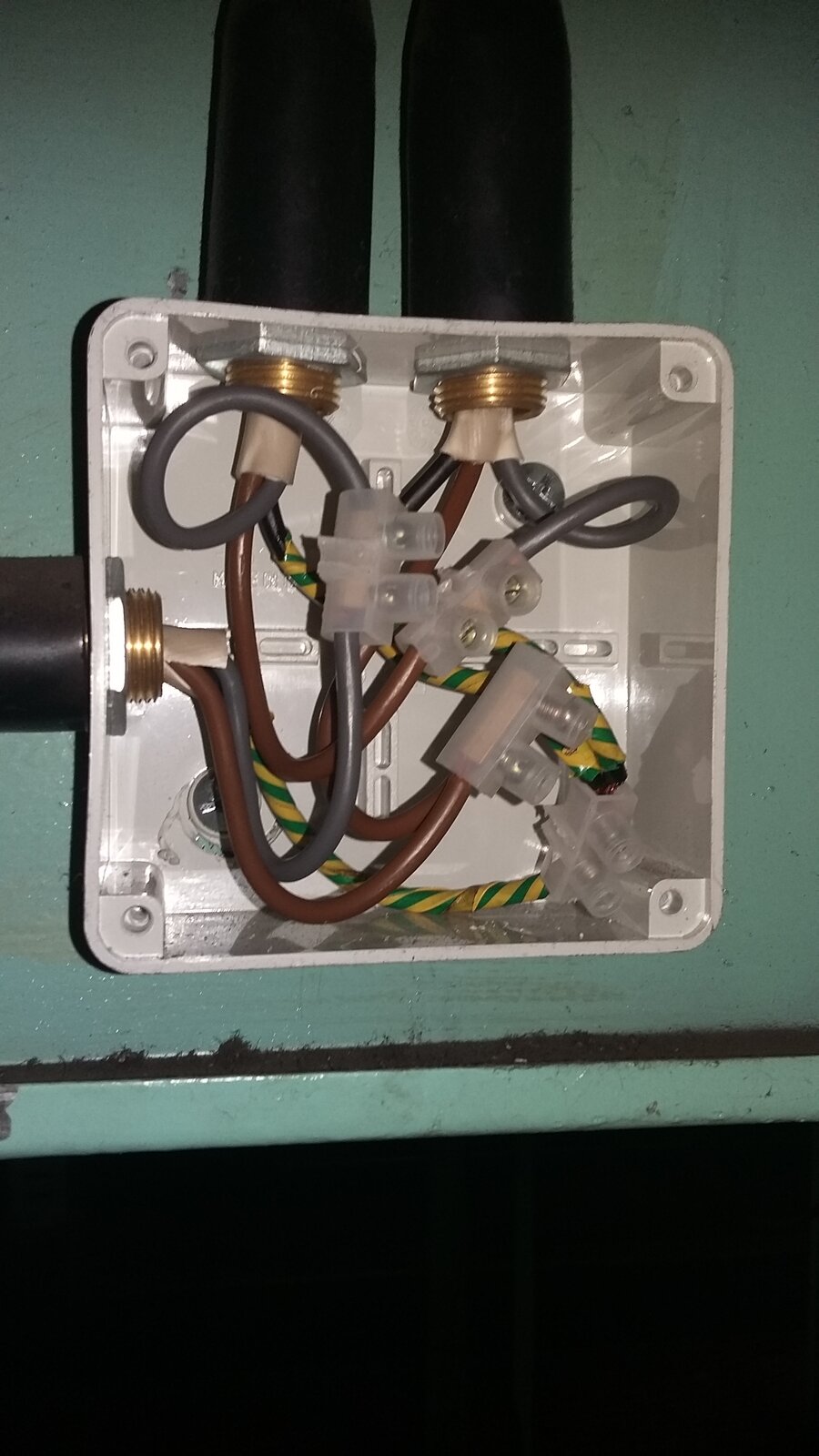 can you use 3 phase SWA cable for 230vAC single phase? | Page 2 | DIYnot Forums