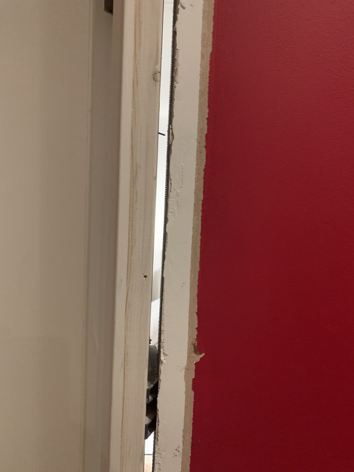 Gap: internal Door frame and plasterboard wall | DIYnot Forums