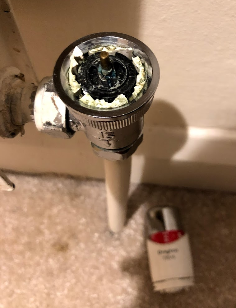 Drayton TRV4 Snapped off - Any clues? | DIYnot Forums