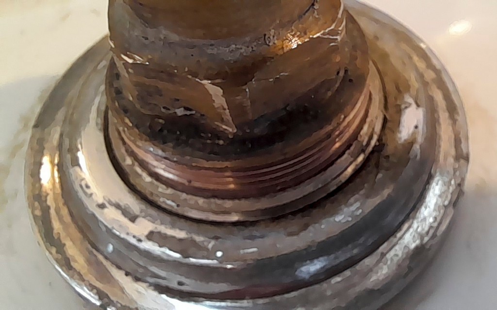 Leaking tap, how to repair. | DIYnot Forums