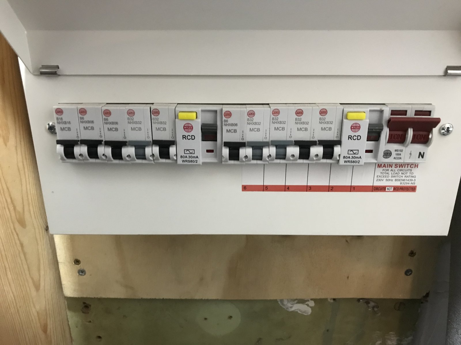Adding new circuit to a full consumer unit? | DIYnot Forums
