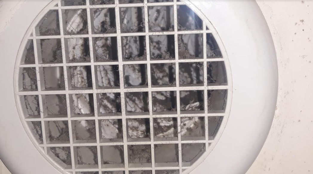 extractor fan is barely drawing. Can't access it. | DIYnot Forums