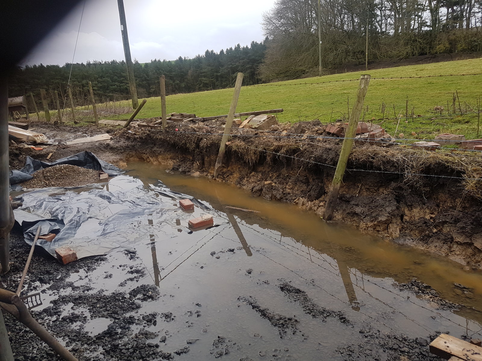 Using existing land drain clay pipe for new patio drainage | DIYnot Forums