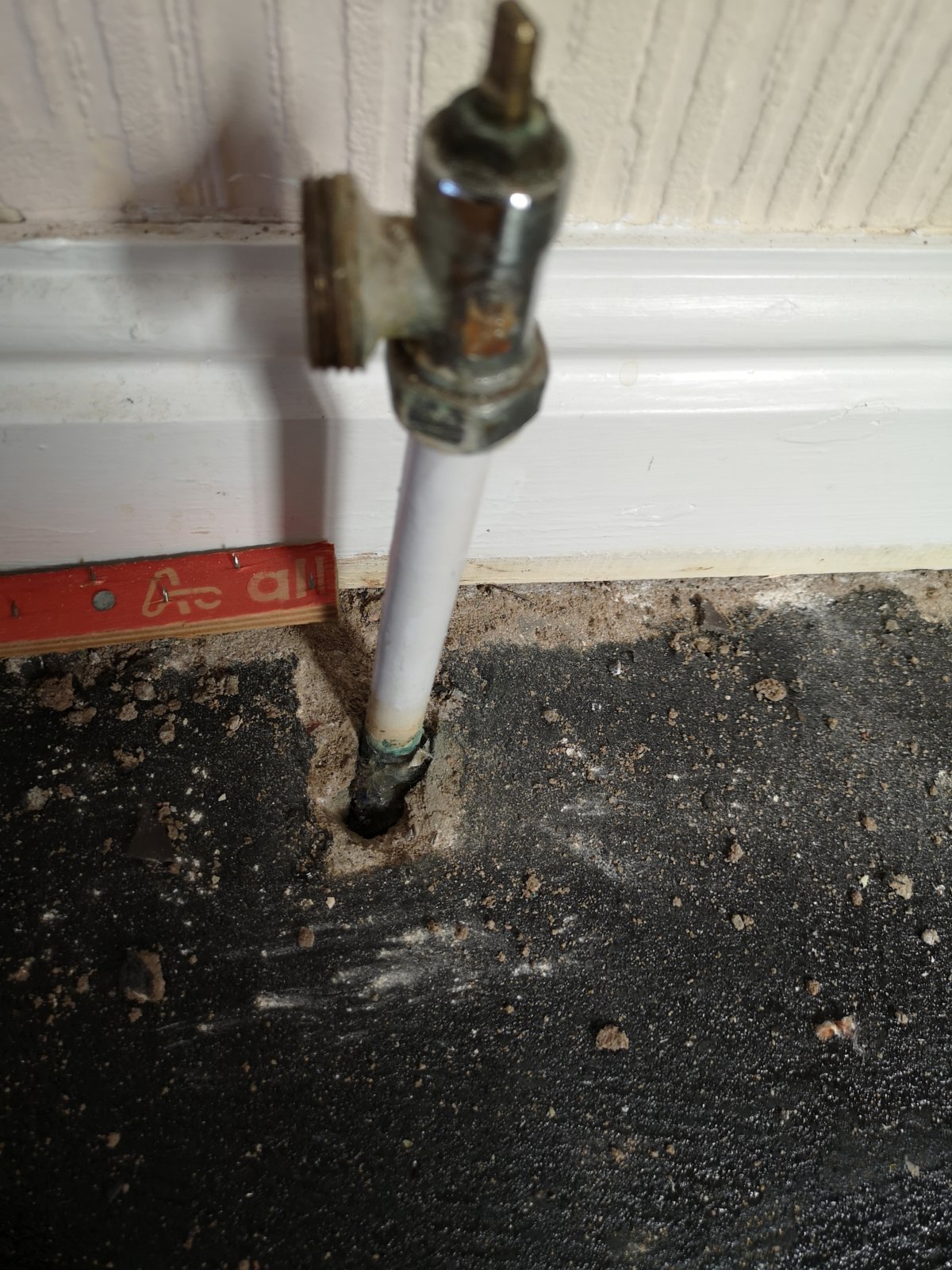 Radiator pipework. | DIYnot Forums