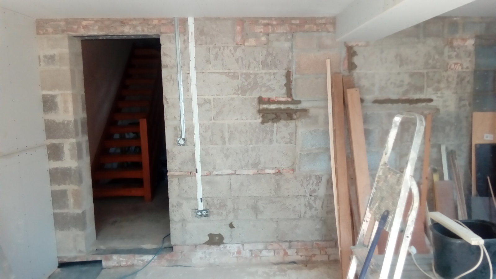 Is it recomended to render/skim this type of wall | DIYnot Forums