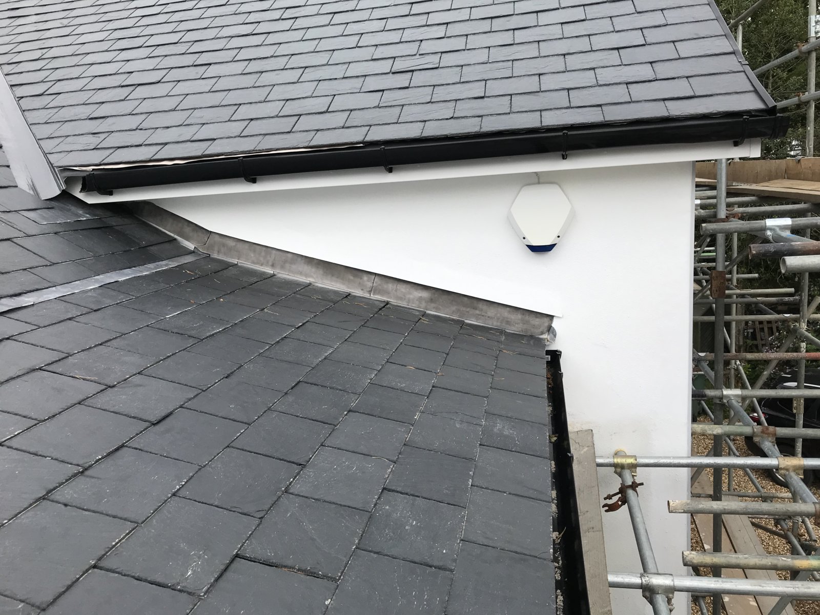 rendering on parapet walls, but no flash cover? | Page 4 | DIYnot Forums