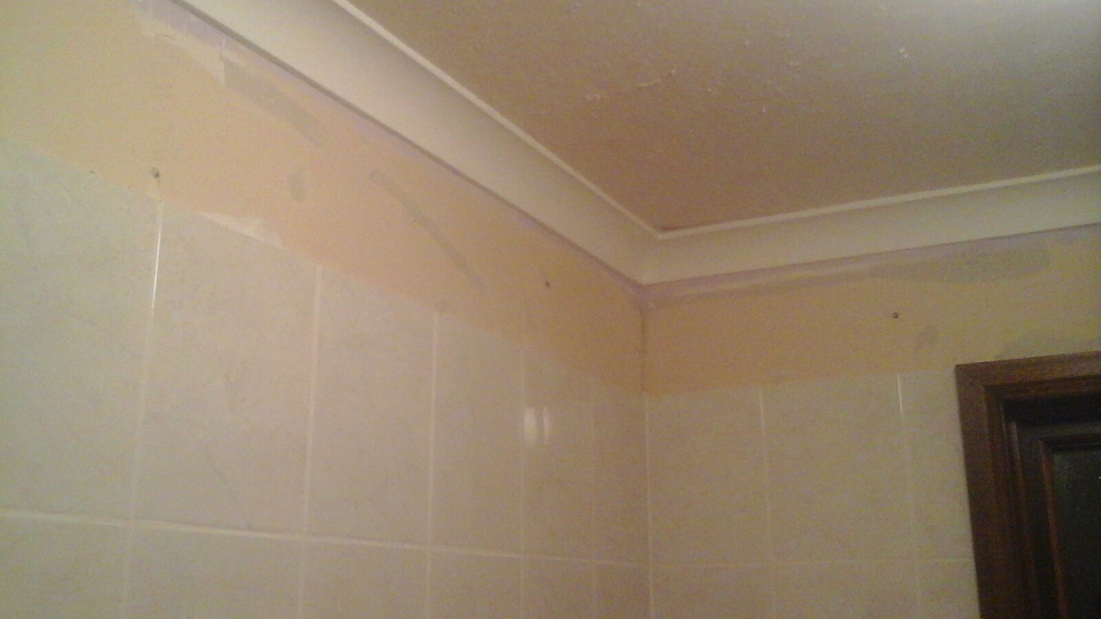 Alternatives to trim to edge/cap installed tiles? | DIYnot Forums