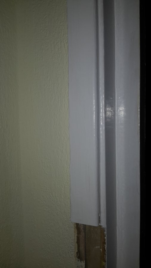 Damaged door frame | DIYnot Forums