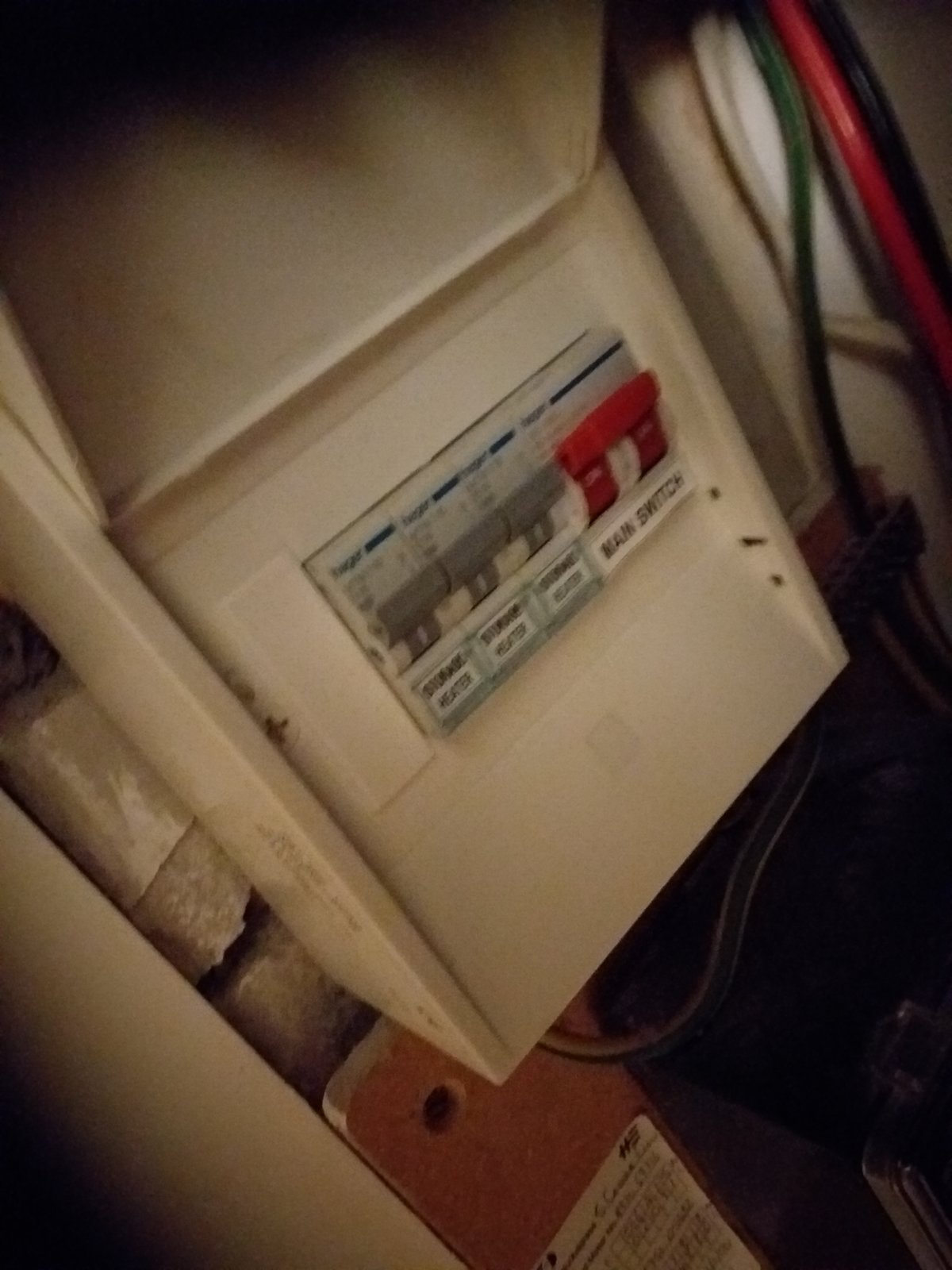 Storage heaters arent working properly | DIYnot Forums