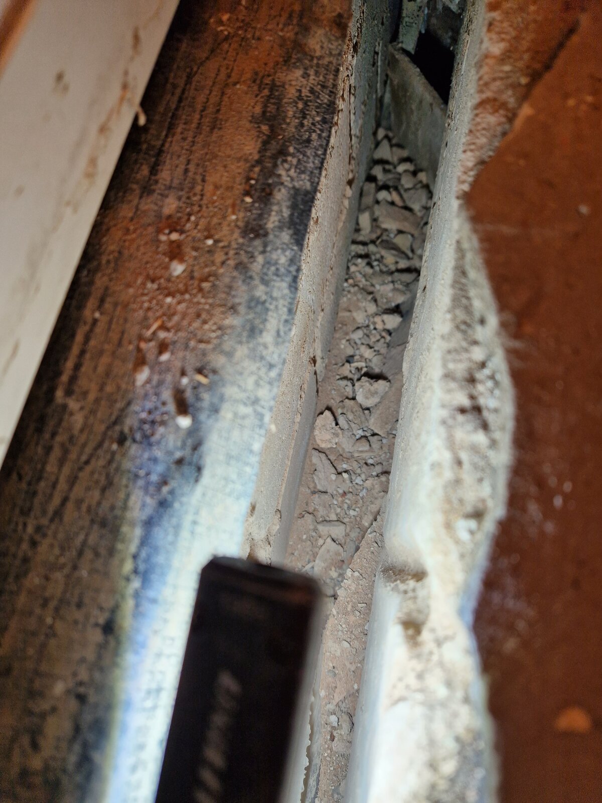 Cracked floor under UPVC door | DIYnot Forums