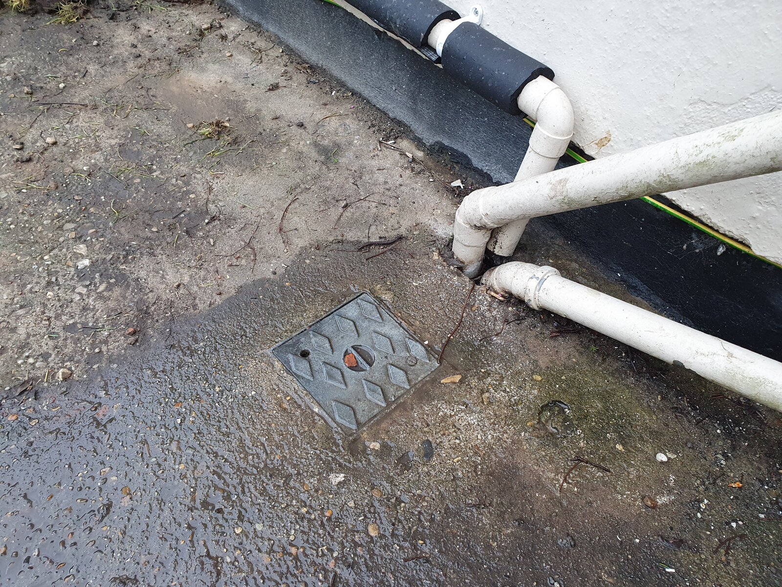 Patio gulley replacement cover | DIYnot Forums