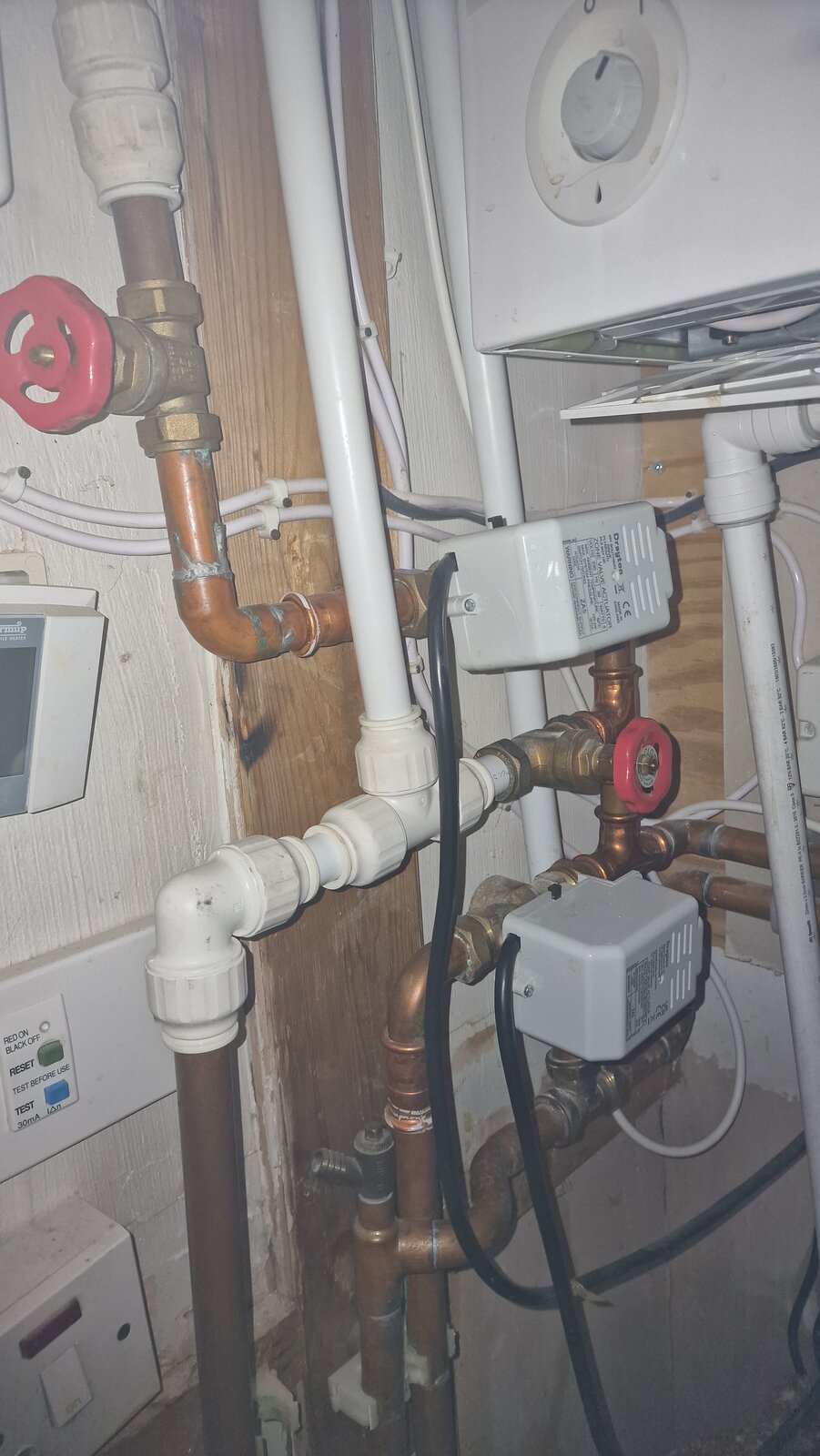 Radiators not heating | DIYnot Forums