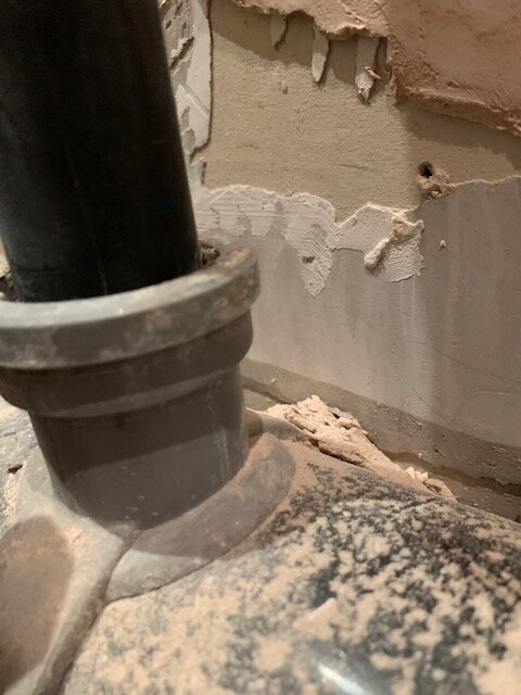 Strap boss connectors to waste pipe – push fit or solvent weld ...