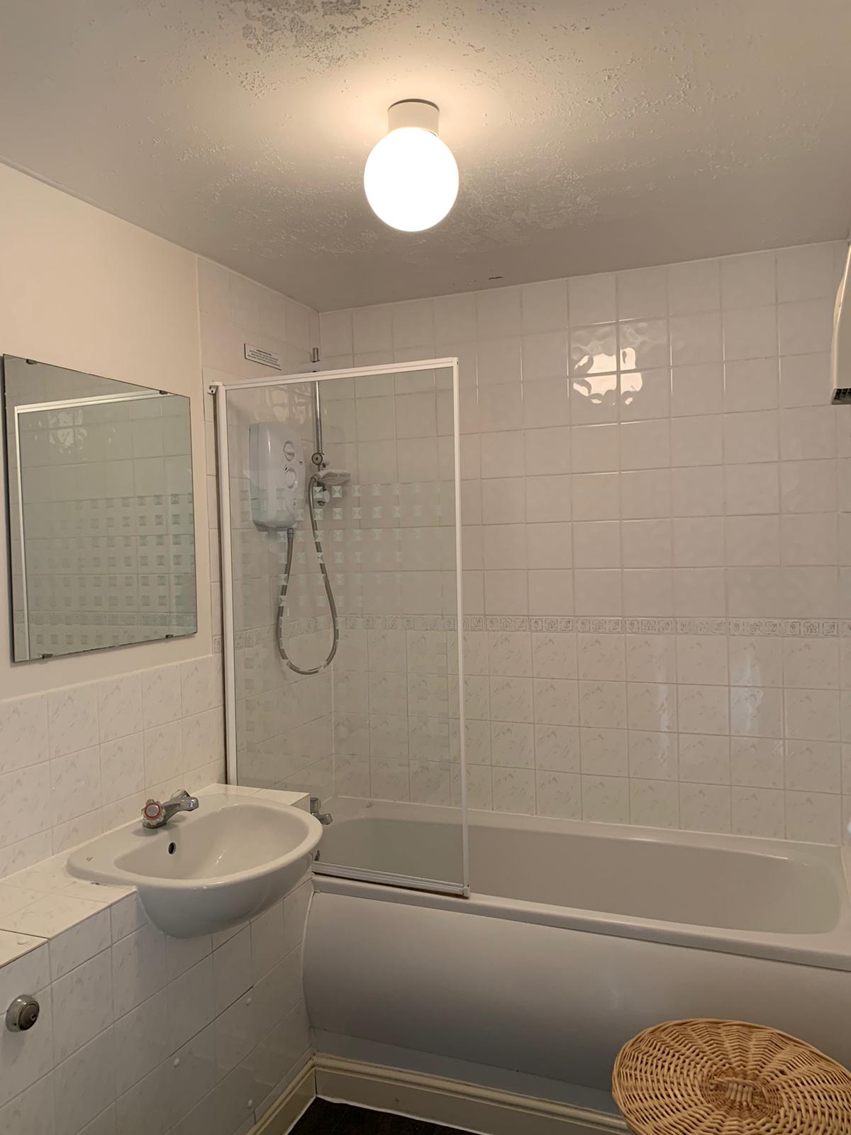 Small tiny bumps in ceiling | DIYnot Forums