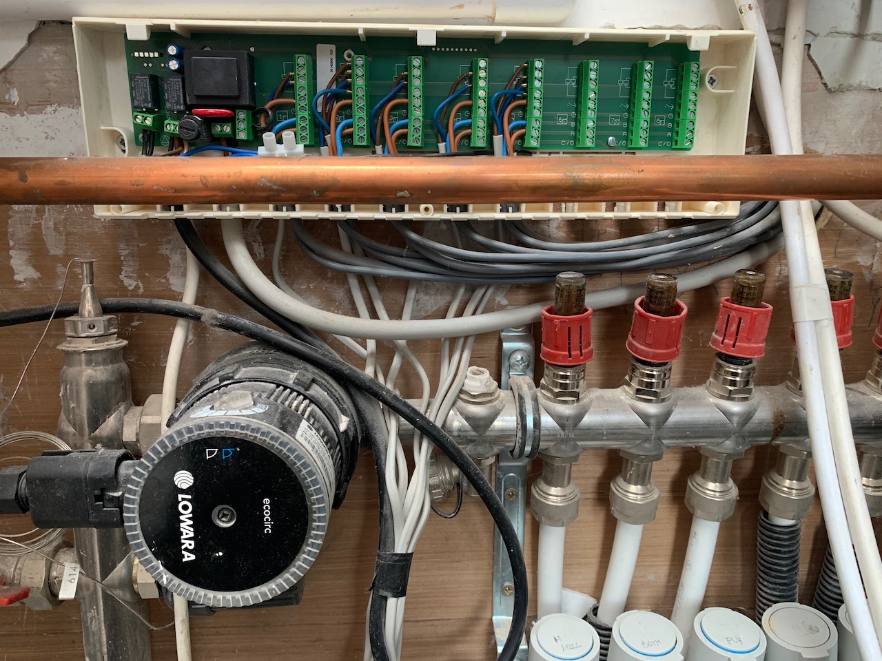 Downstairs underfloor heating is dead due to electrical problem | DIYnot Forums