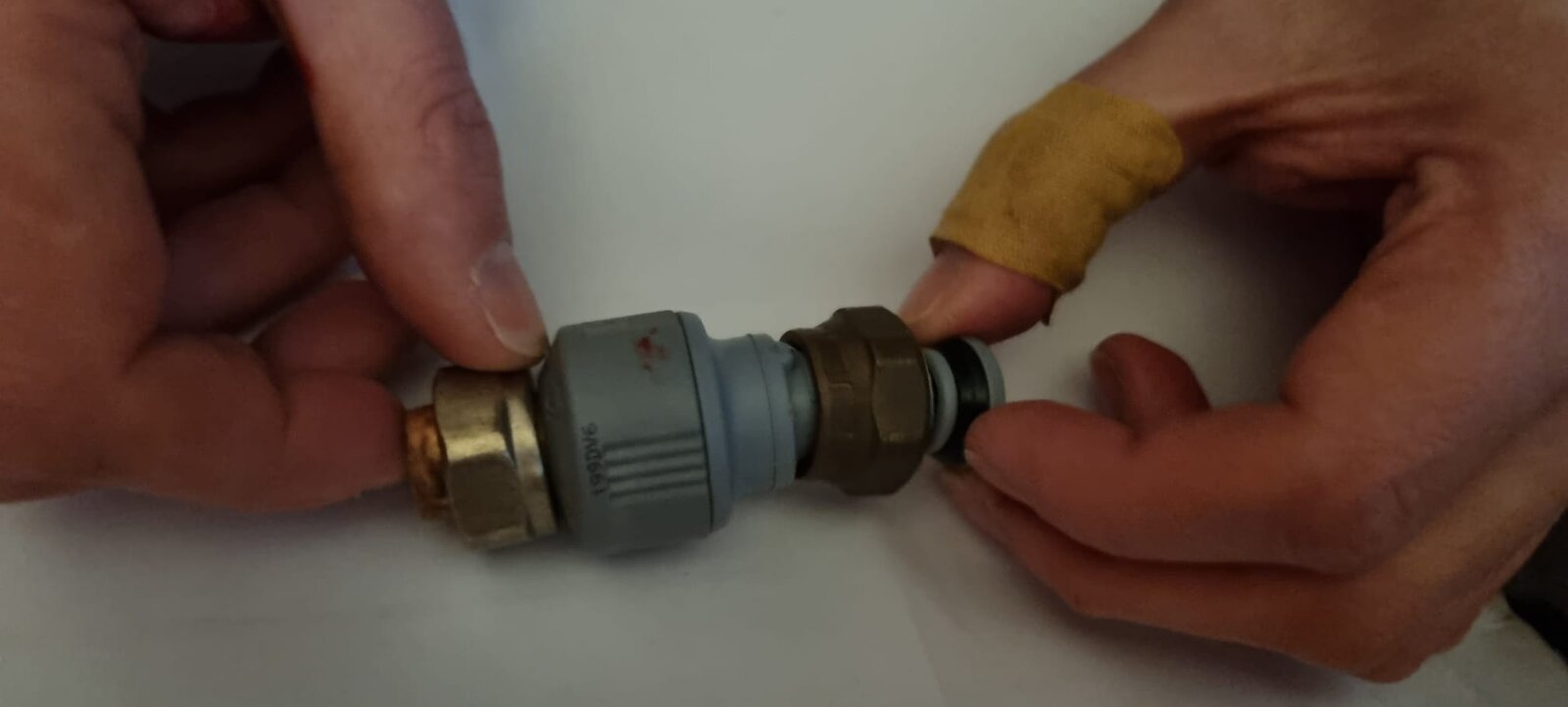 Toilet plumbing - Help needed to identify part | DIYnot Forums