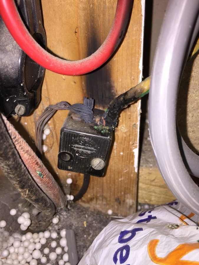 Heat damaged MET - DNO responsibility? | DIYnot Forums