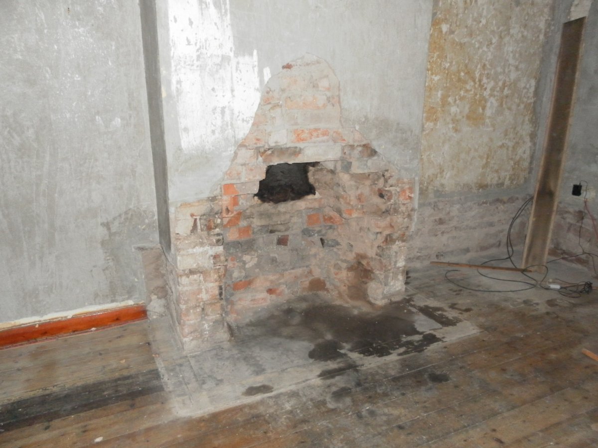 Limestone hearth. | DIYnot Forums