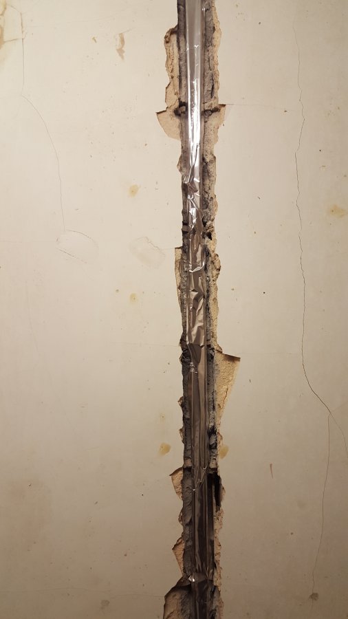 Plastering over pipes?? | DIYnot Forums
