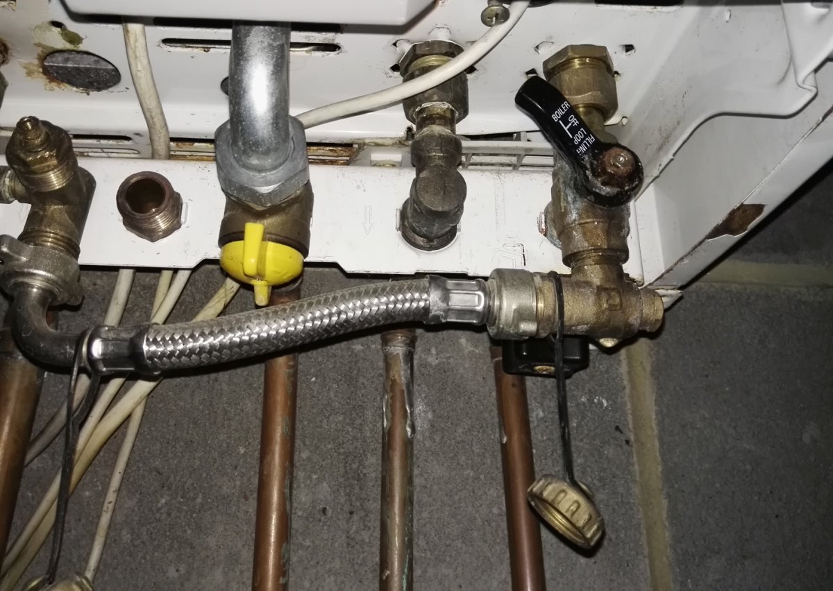 Leaking from tap before filling loop | DIYnot Forums