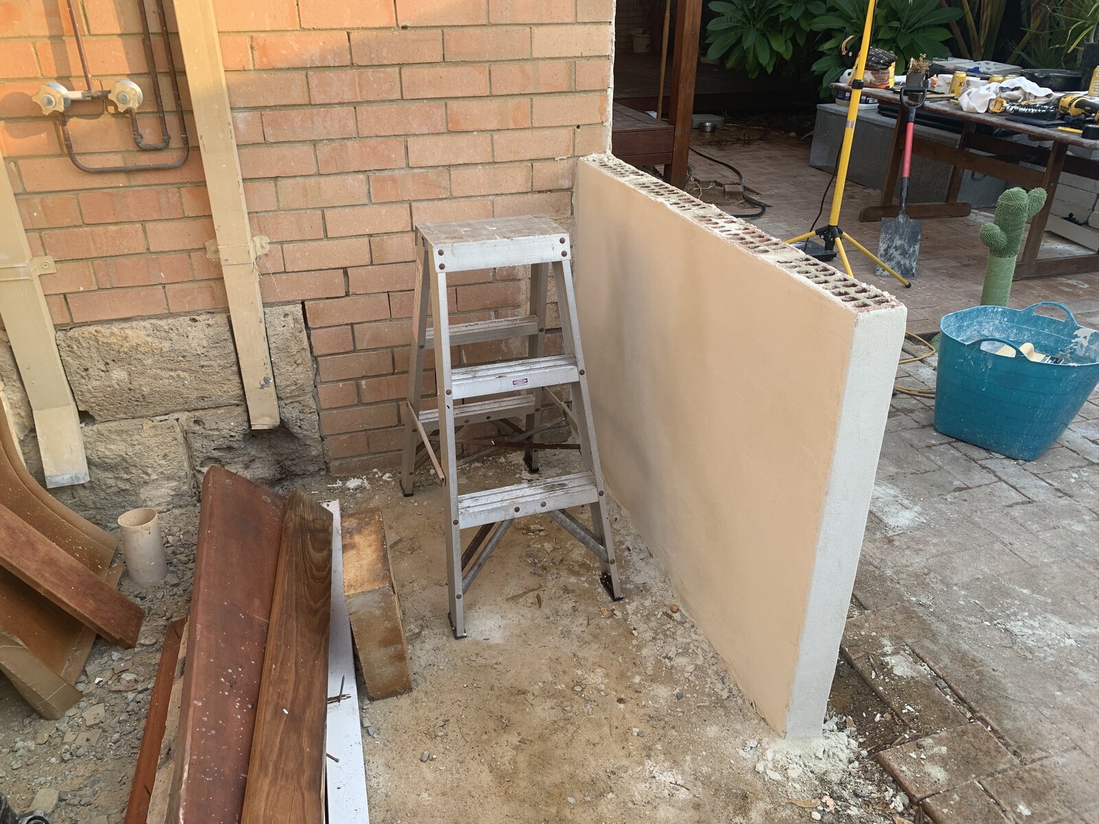 Will my wall fall over? | DIYnot Forums