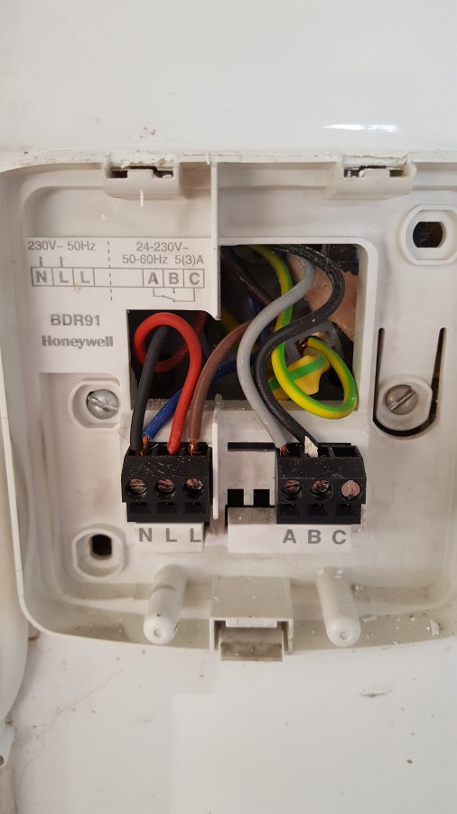 Wiring salus rt500rf to vaillant ecotec pro 28 | DIYnot Forums