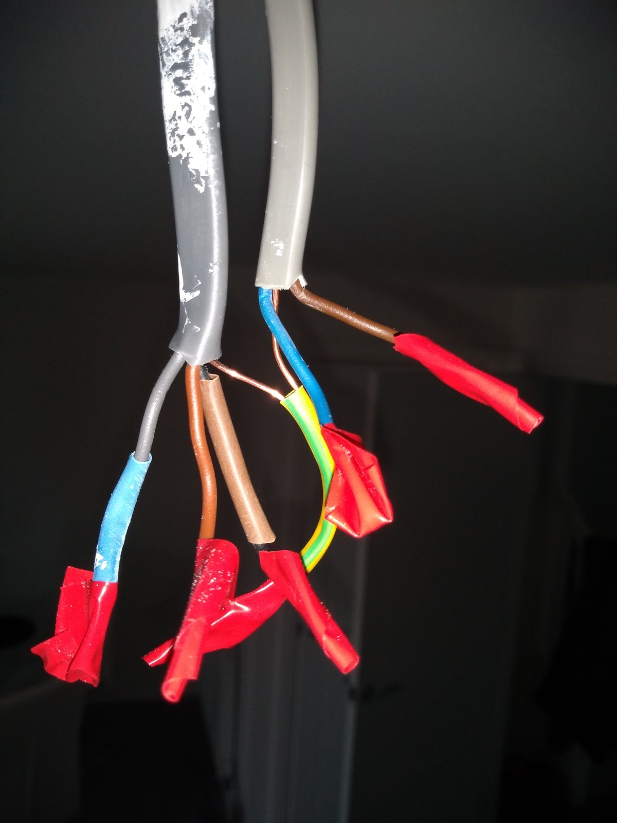 Ceiling light | DIYnot Forums