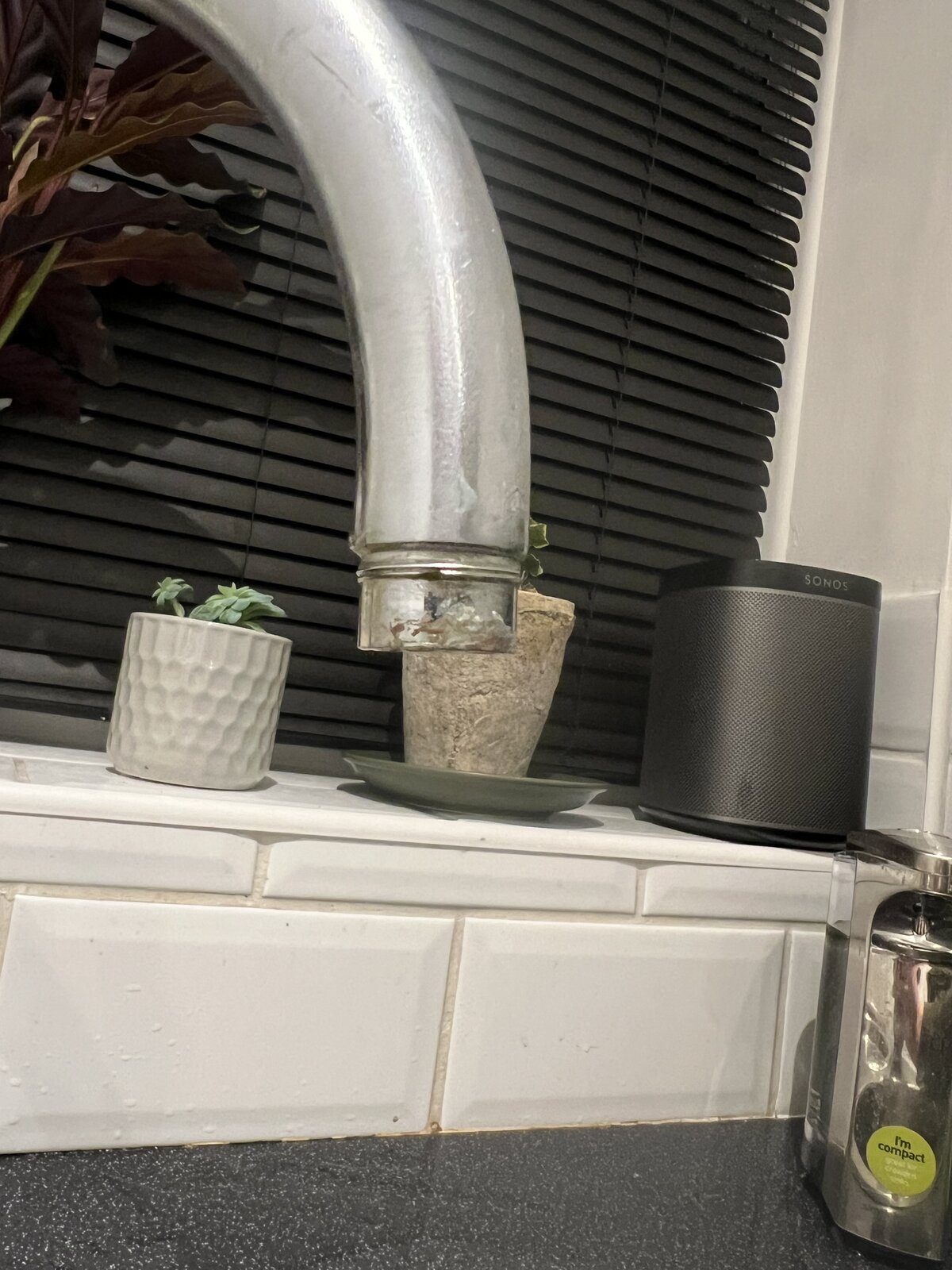 Kitchen tap help | DIYnot Forums