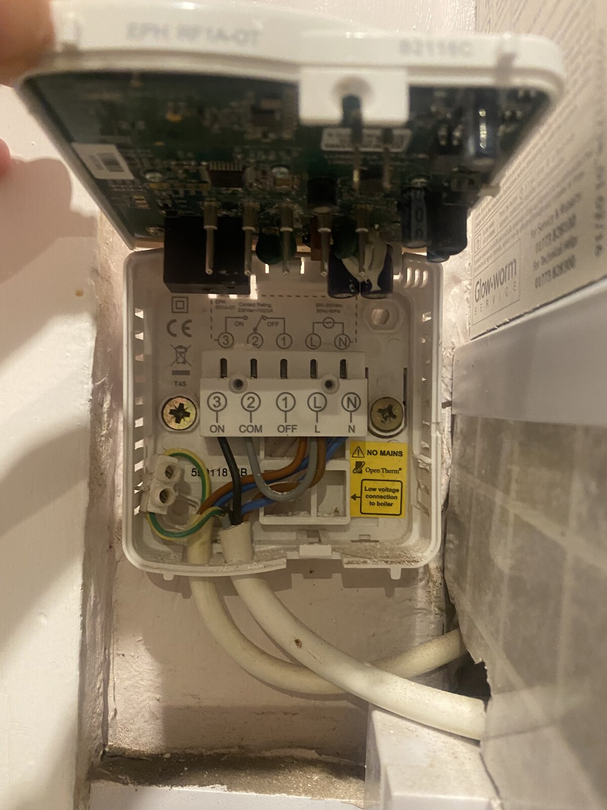 Wiring a hive V3 receiver | DIYnot Forums