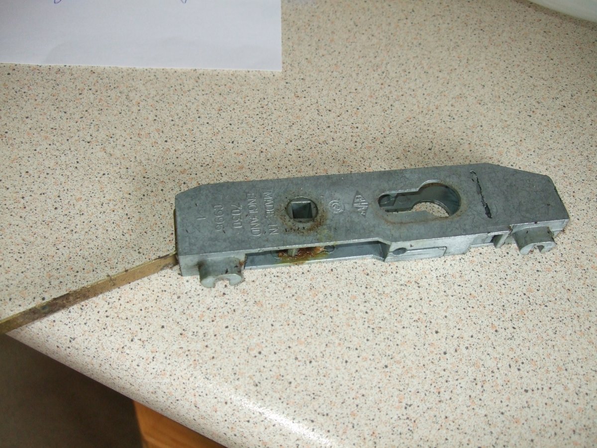 Shaw Patio Sliding Door Lock | DIYnot Forums