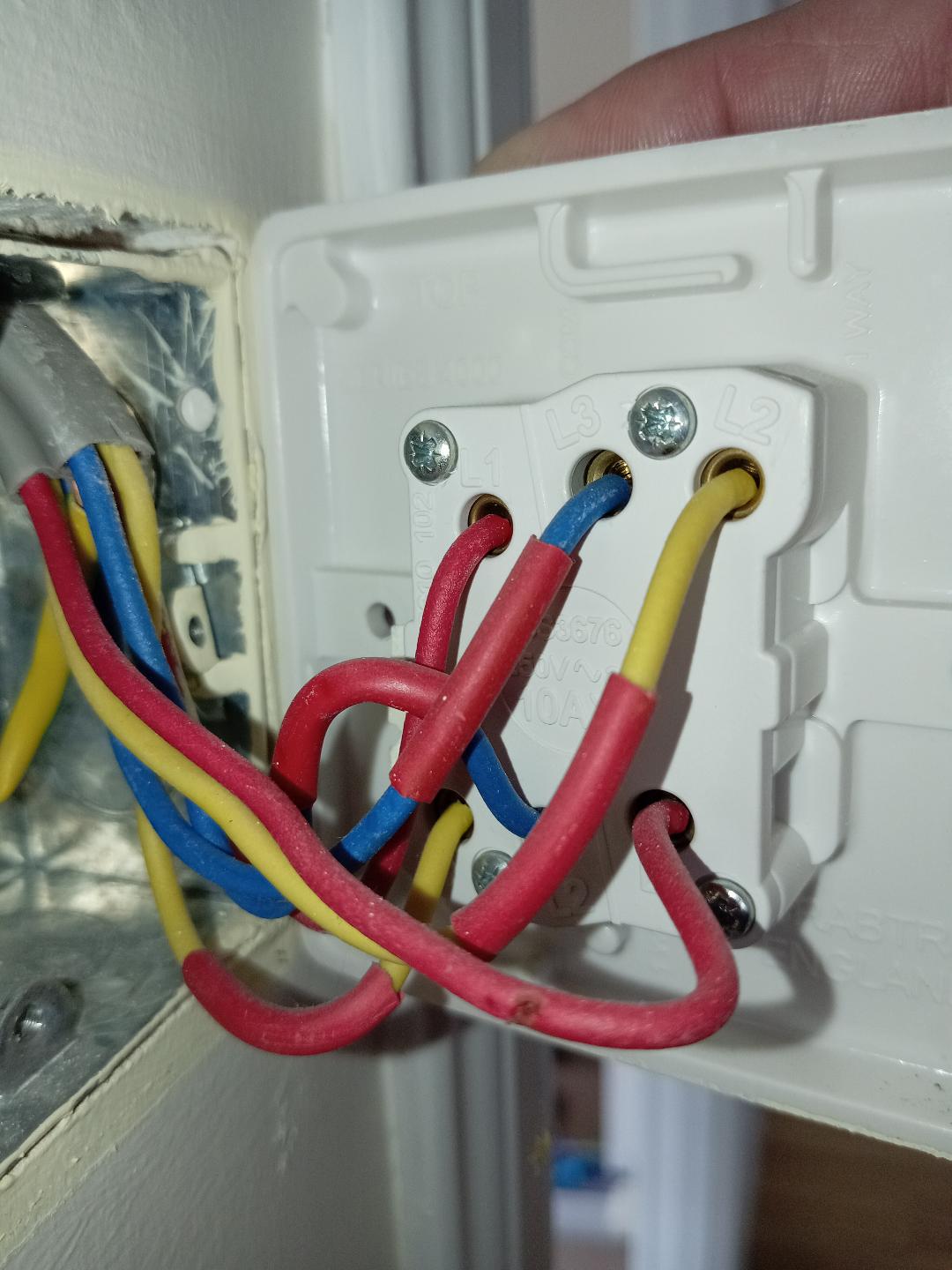 Swapping light switch | DIYnot Forums