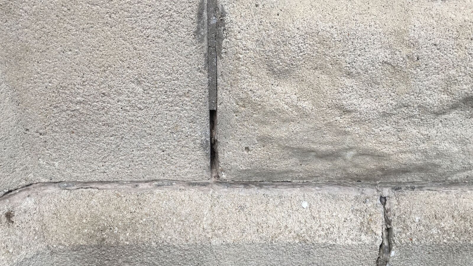 pointing when roughcasting? | DIYnot Forums