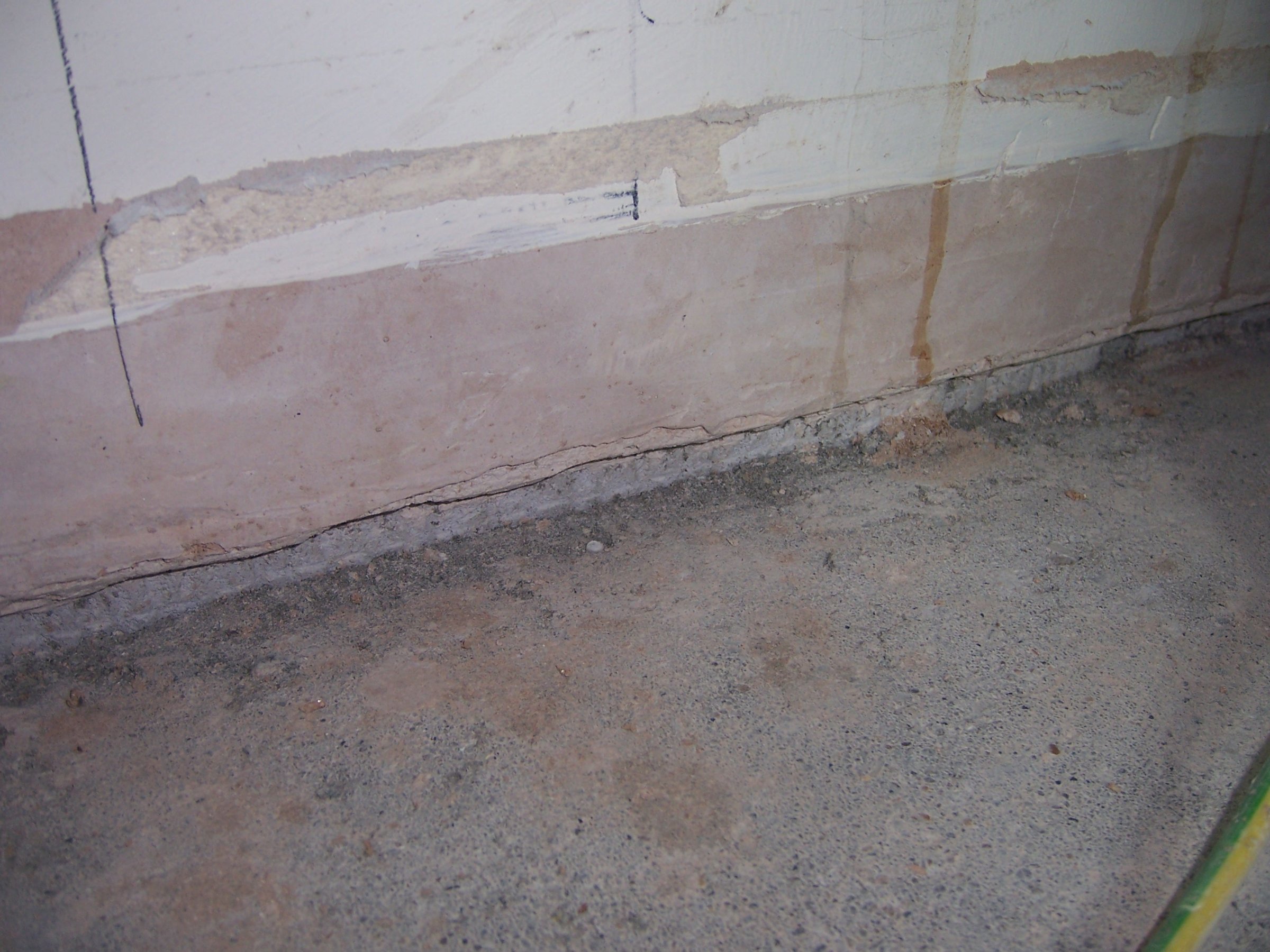 plaster to floor gap - what to do with tanking membrane? | DIYnot Forums