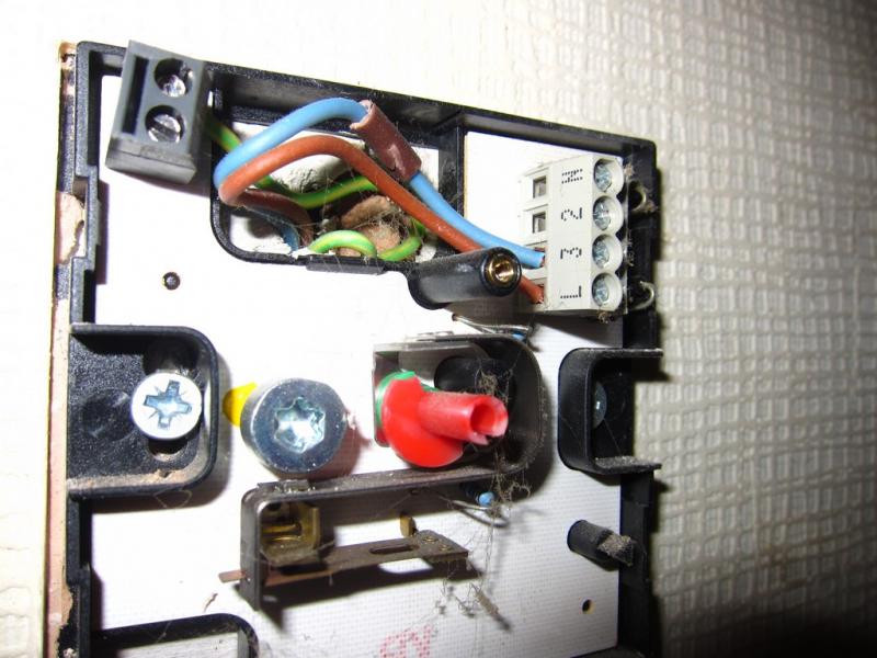 Help needed! Drayton Combistat to Honeywell DT90E wiring | DIYnot Forums