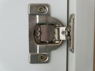 Replacement Hinge For Door | DIYnot Forums